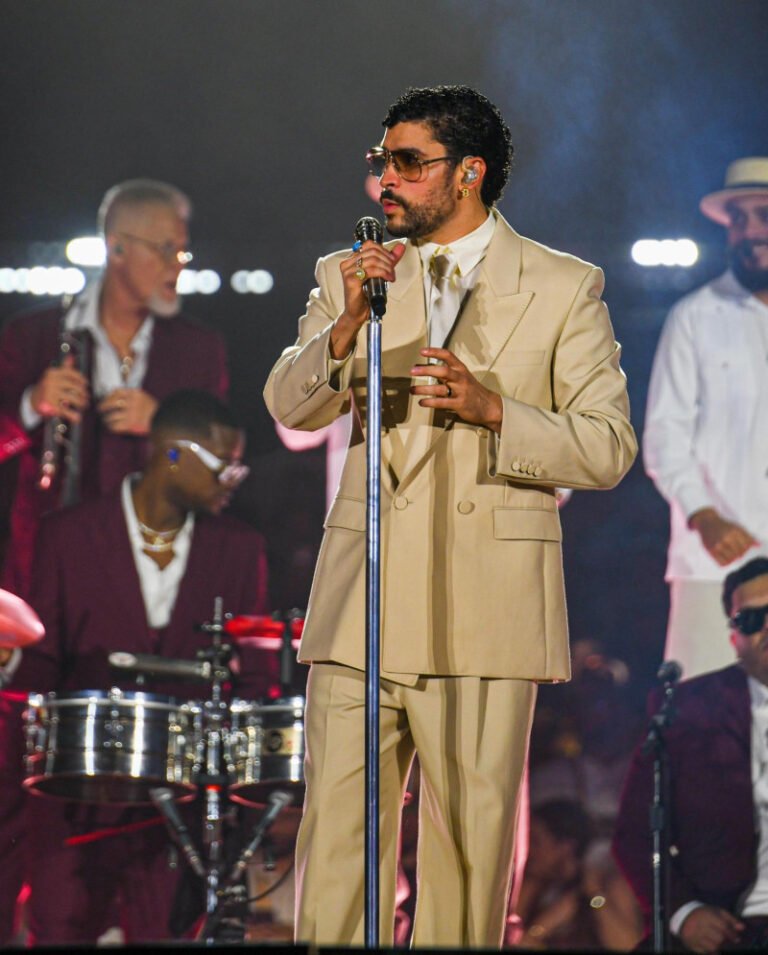 Bad Bunny convierte a RD en el centro del mundo con el inicio de su gira - Zabala al Día
